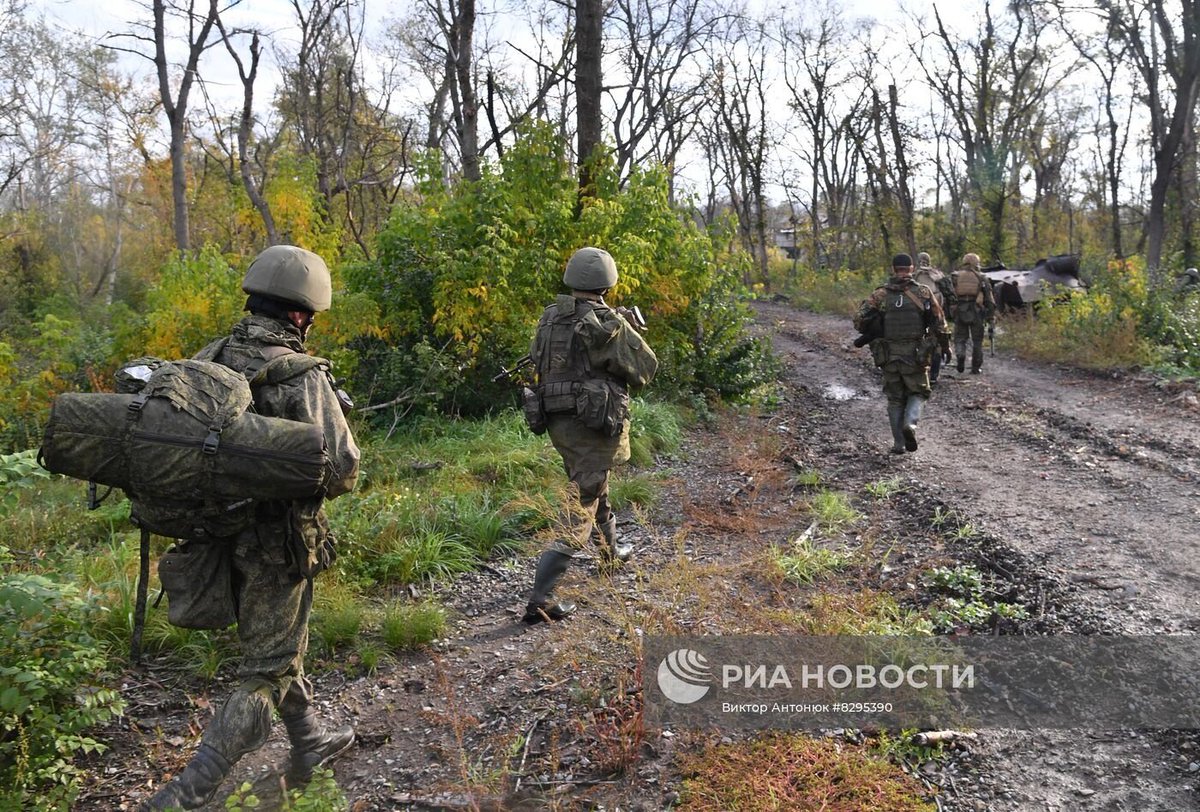 Rob Lee on Twitter: "Photos of a Wagner patrol. 32/ https://vk.com/milinfolive?w=wall-123538639 ...