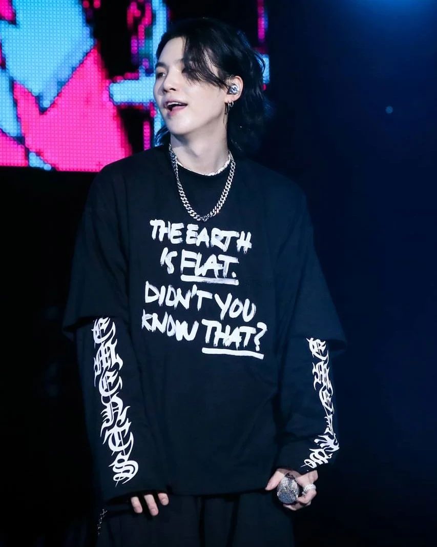 andrea ♡s bts⁷ (slow) on Twitter: "221016 SUGA Instagram (1) agustd: 부산 ...