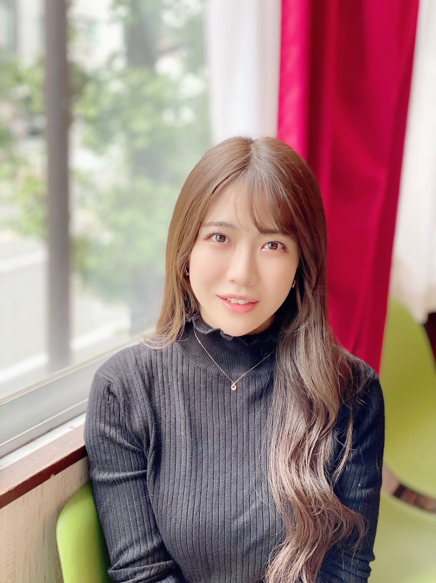 LINX@AVプロダクション on Twitter: "今日タートルネックは暑いですね👕"