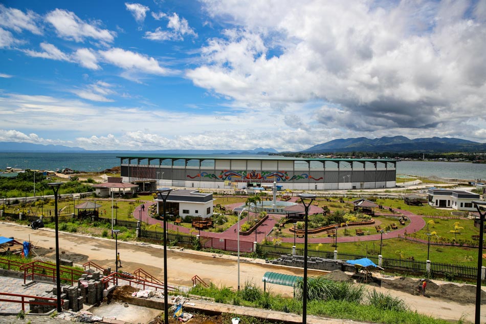LOOK: A lakeside development at the main battle area in Marawi is seen ...