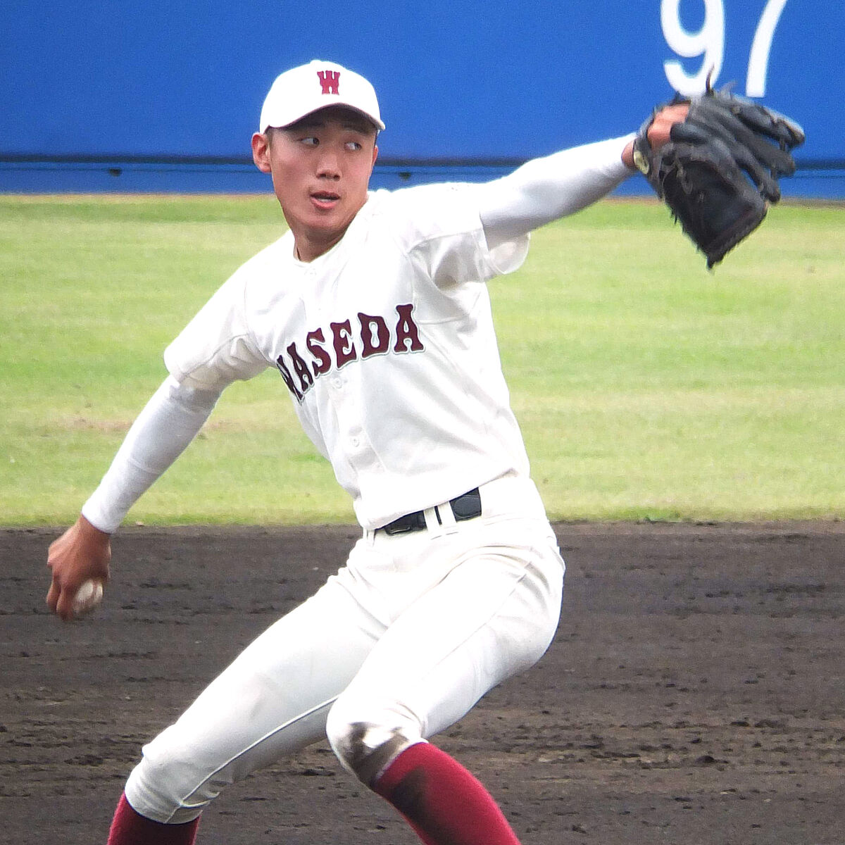 早実硬式野球部応援頁速報アカウント on Twitter: "RT @SportsHochi: 【 #高校野球 】早稲田実業救った1年生右腕・荒川稟治郎 5回無失点に打っては逆転2点打 ...