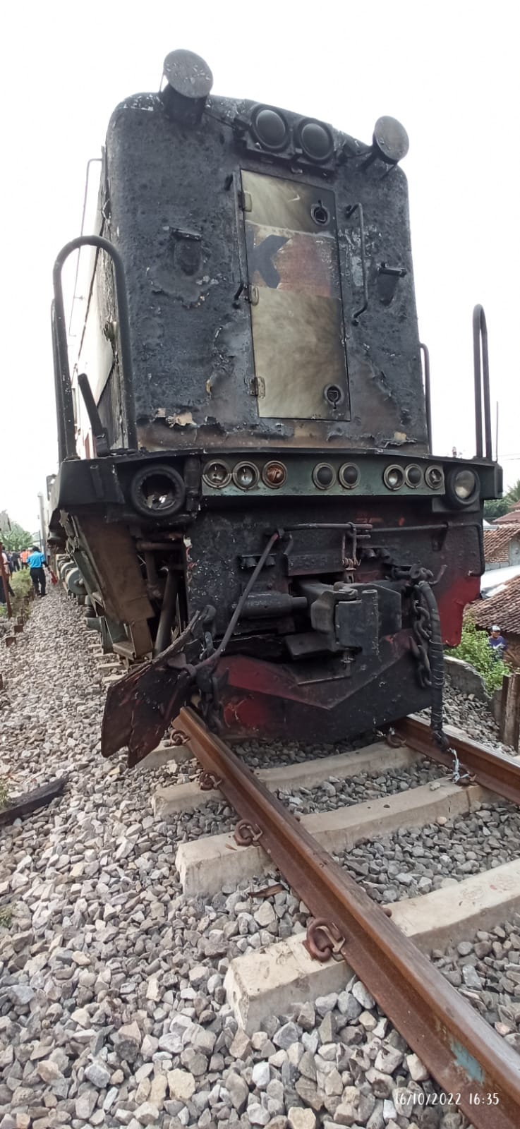 Sahabat Kereta on Twitter: "Informasi Gangguan Kereta Api 16 Okt 2022 16.25 KA 249 Logawa rute ...