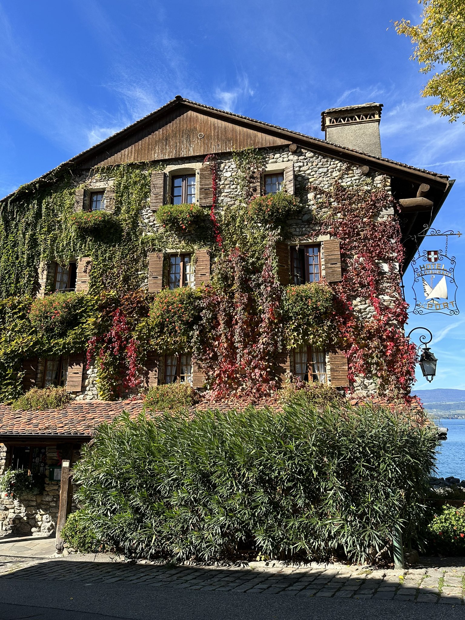 Jeric Urbayo | Lifetime Traveller (@Life_TimeTravel) / Twitter