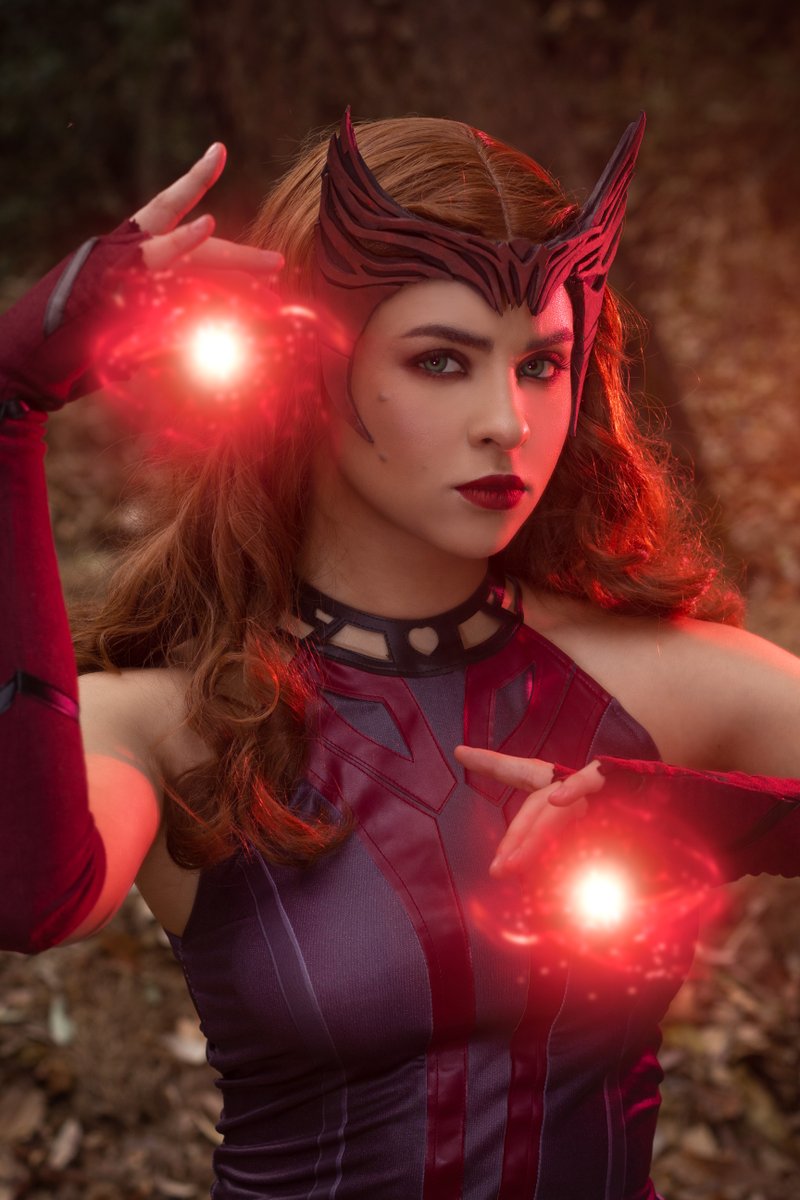 Miccostumes.com on Twitter: "Wanda Maximoff @luisapachecod with our costume, http://miccostumes ...