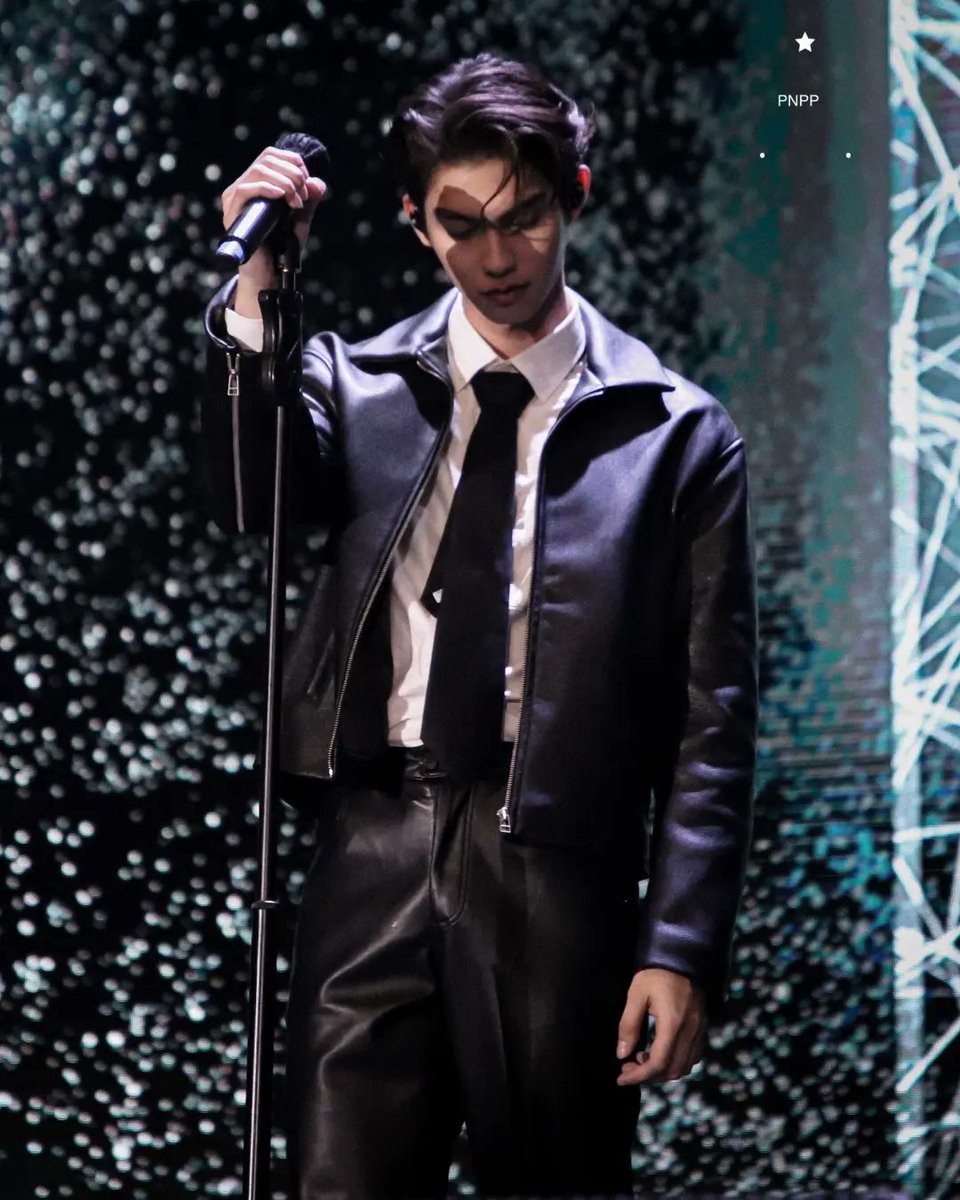 Tazza ️🌤👰 ️ ᥫᩣright's ᥫᩣride💐 on Twitter: "RT @ClaudiaAkira: SO PROUD ...