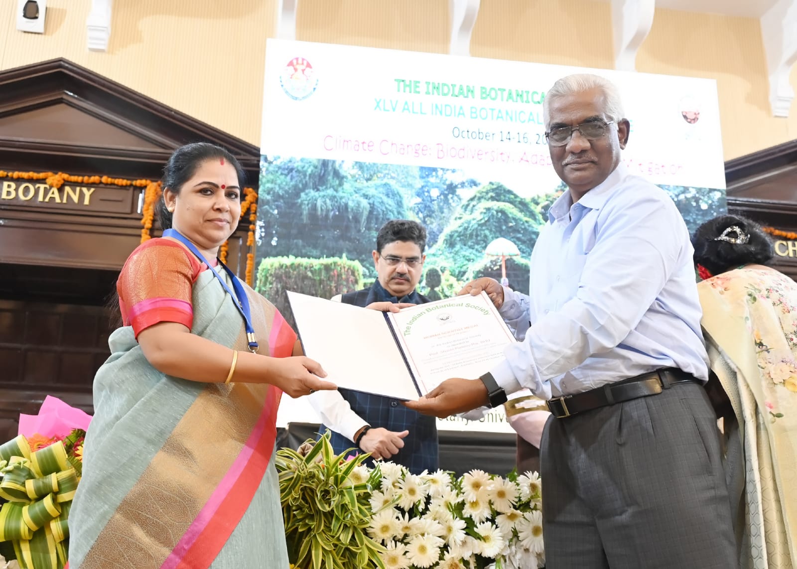 BHU Official on Twitter: "#MakingBHUProud Prof. Shashi Pandey, Dept. of Botany, has been named ...