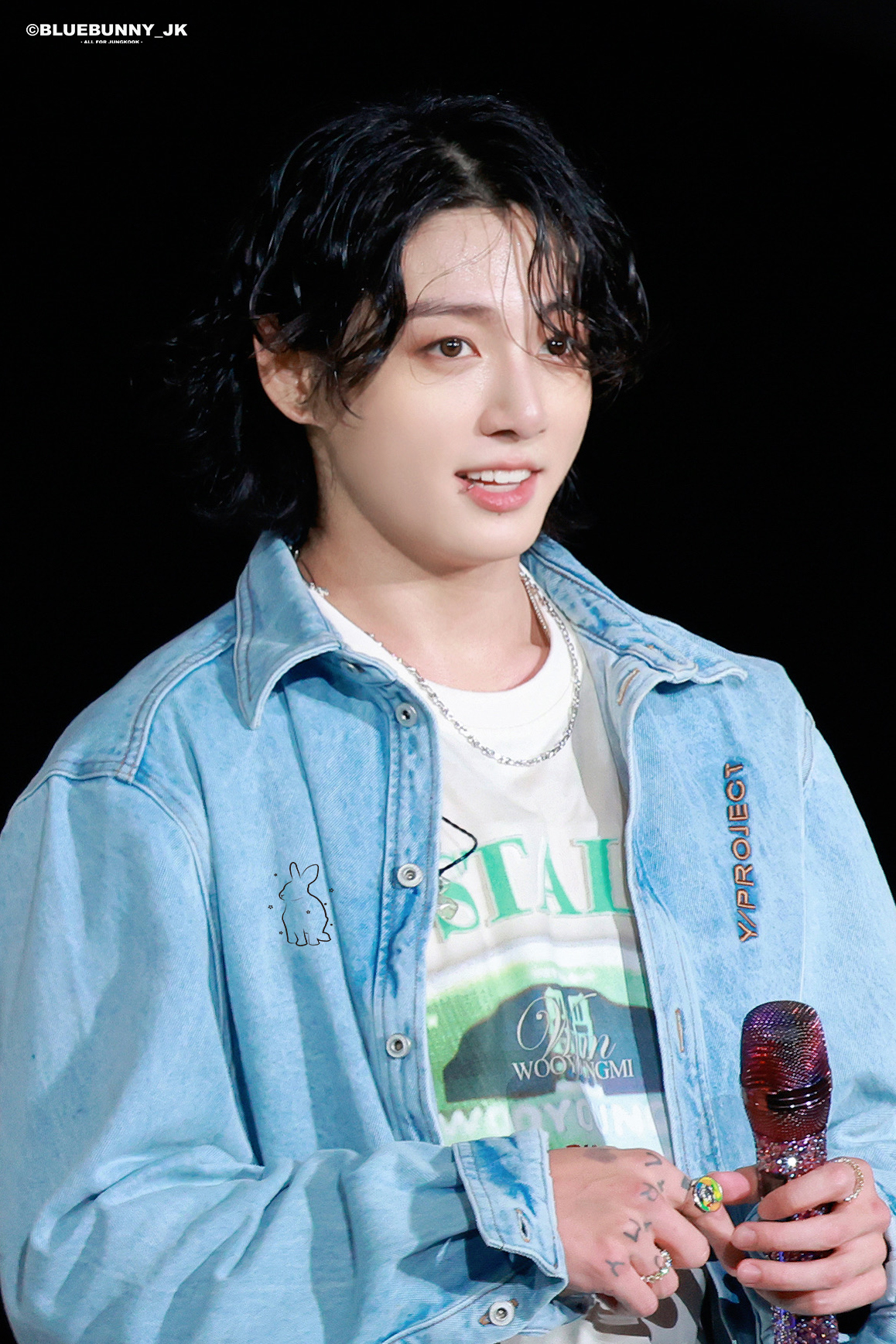 BlueBunny_jk💙🐰 on Twitter: "221015 Yet to Come in BUSAN HD 🤭🥺 #jungkook #JUNGKOOK #JK #BTS #전정국 ...