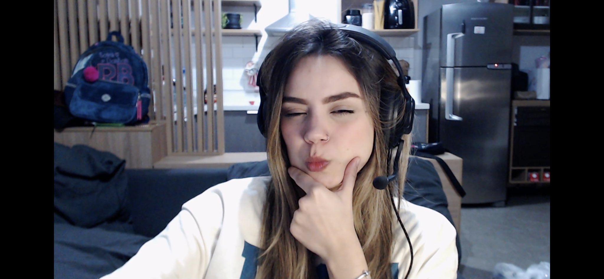 paiN Babs on Twitter: "Hmmmm a gata essas horas https://t.co/UQsr5XFpXS" / Twitter