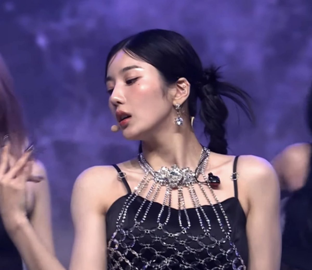 she is so buff kwon eunbi pics 🌊 @archiveunbi