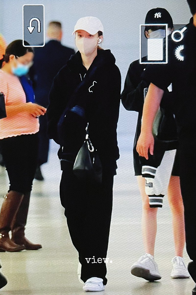 WINTER THAILAND (SLOW) on Twitter: "RT @view010101: 221017 LAX #WINTER #윈터 #aespa #æspa #에스파"