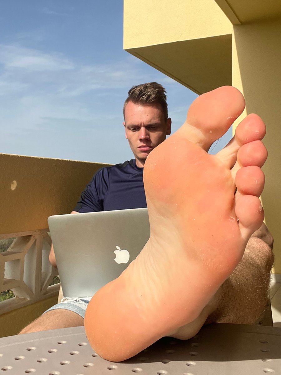 Mforst80 22k On Twitter Its This Moment Of Truth When Your Straight Friend Catches You