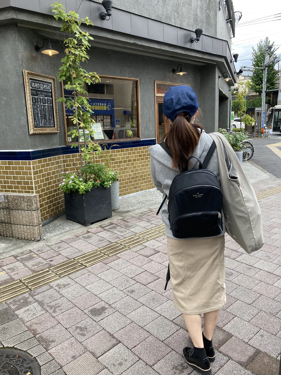 レンタルなんもしない人 On Twitter だいたい同じ格好をしてる人にレンタルされてます