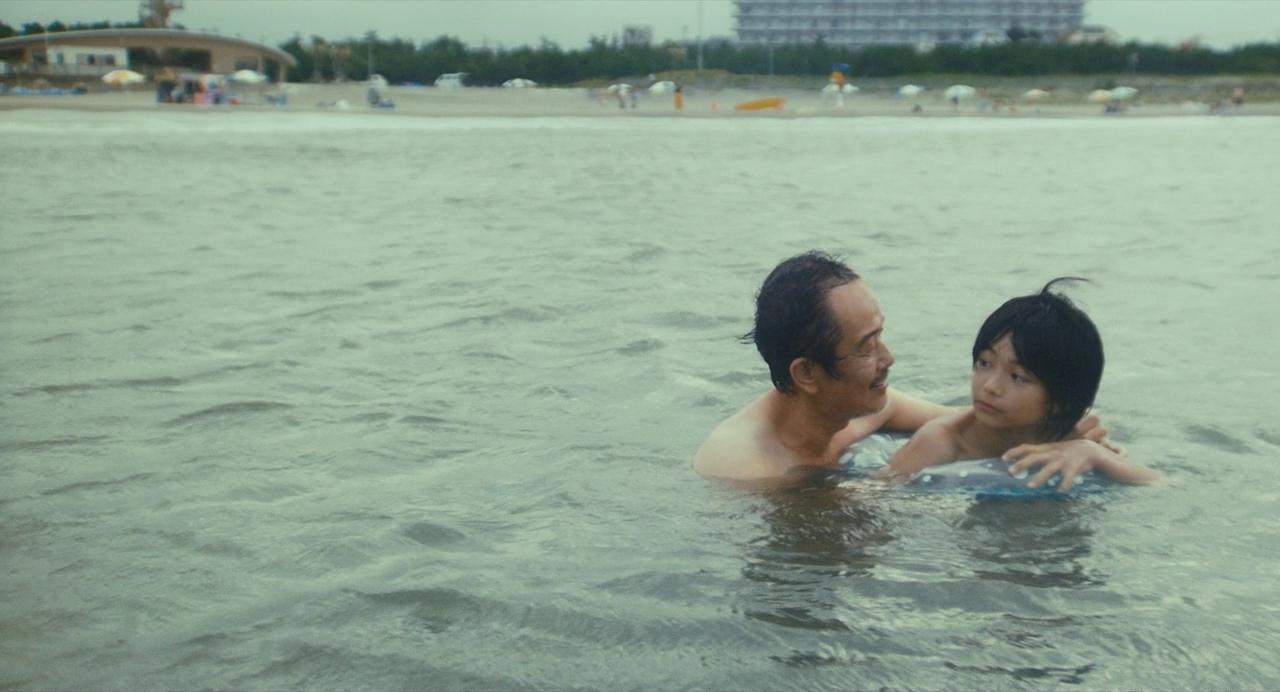 on Twitter: "shoplifters, hirokazu koreeda https://t.co/EmeCAVMish" / Twitter