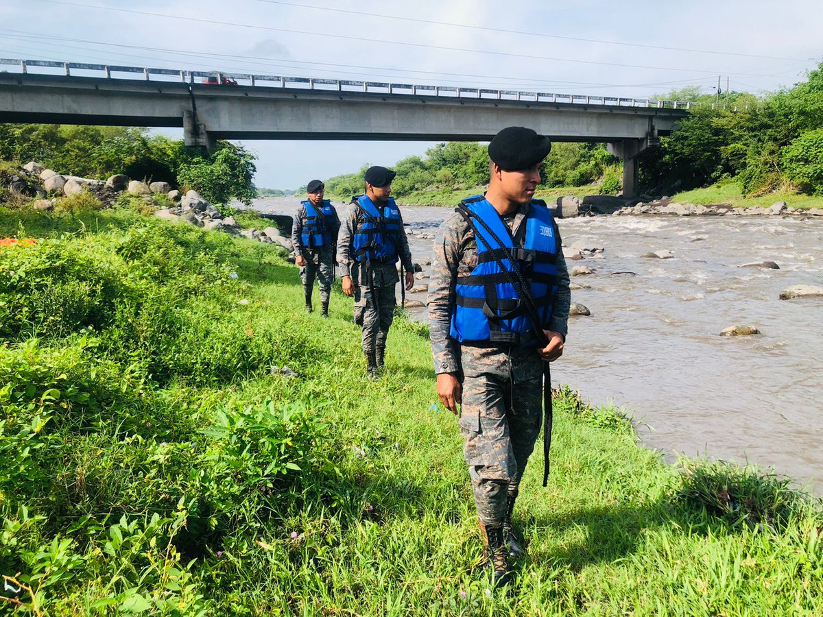 Ejército Guatemala on Twitter: "Brigada de Paracaidistas del #EjércitoGT realiza monitoreo de ...