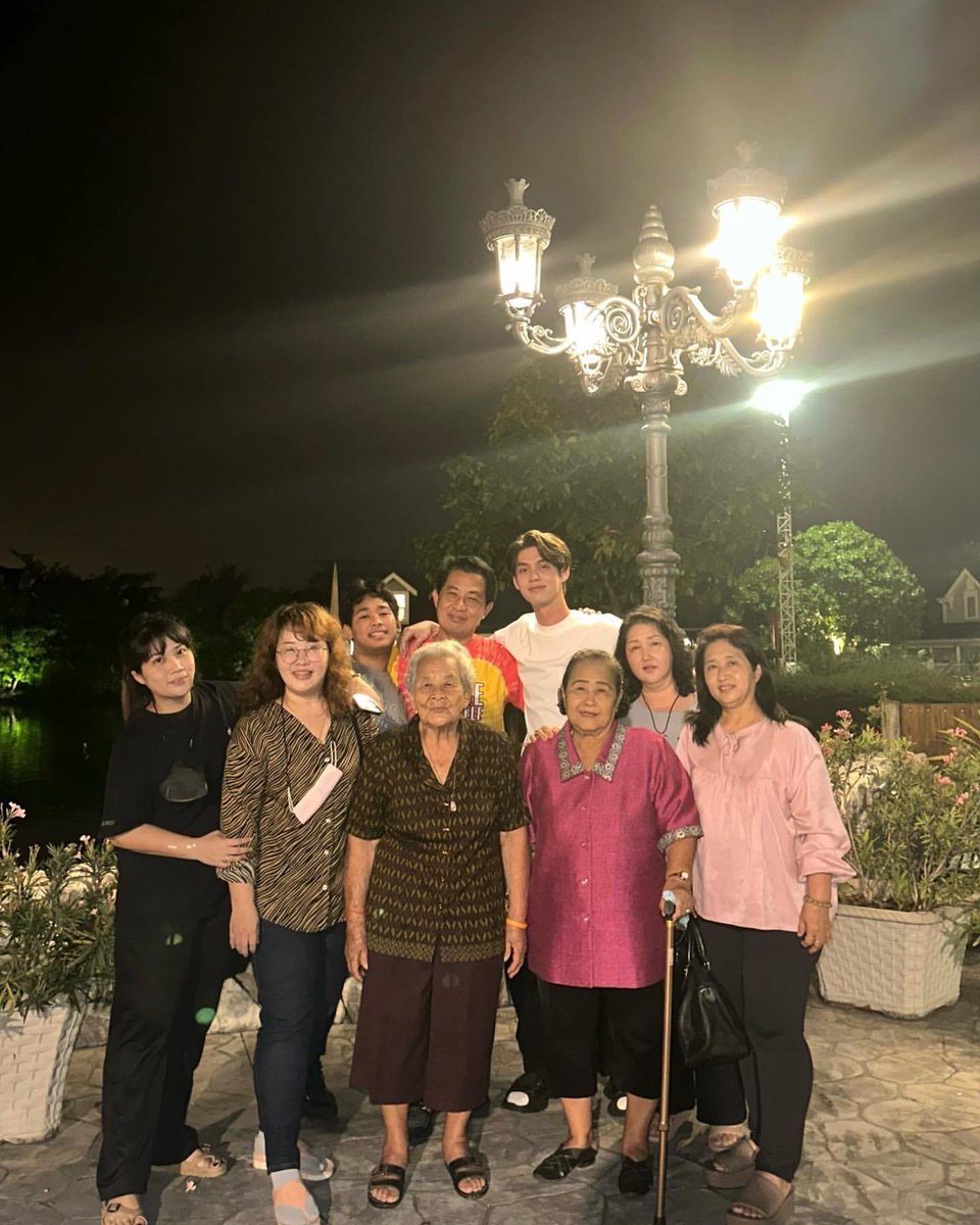 Tazza ️🌤👰 ️ ᥫᩣright's ᥫᩣride💐 on Twitter: "RT @onebvcs: ซัพพอร์ตเตอร์ ...