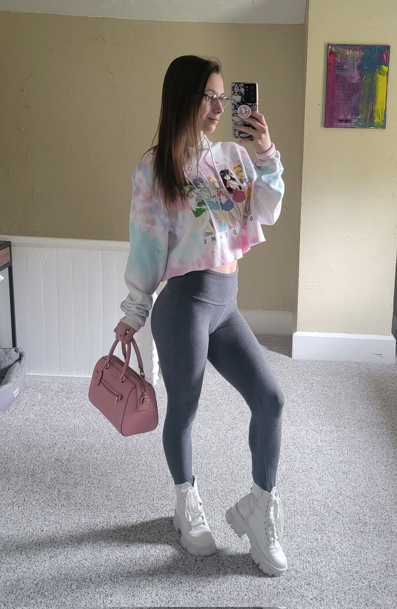 Princess Honey 🍯 On Twitter Whos Balls And Face Am I Stomping On Today