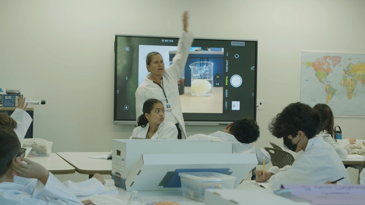 Tiger Woods' Parents - Kultida & Earl Woods' Full Bio