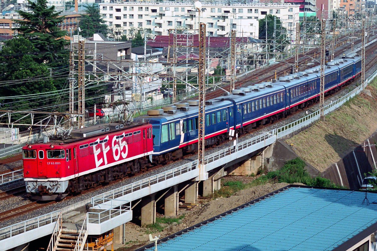 tetsukichi@Paris on Twitter: "EF65 1019の江戸 #1019号機の日"