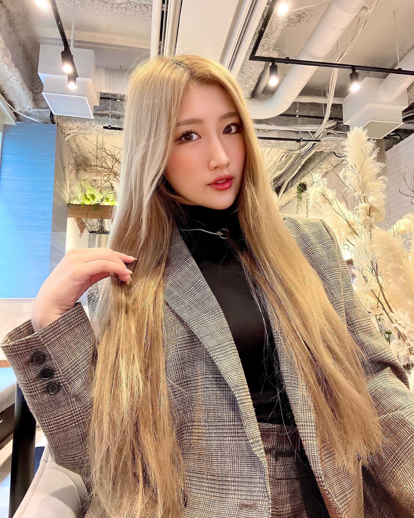 ASAMI💋. on Twitter: "https://t.co/fHJKzMY2Kn お仕事の打ち合わせ ️ 最近痩せたけどもっと頑張るぞ ️‍🔥 #秋コーデ#ダンサー#大阪 https ...