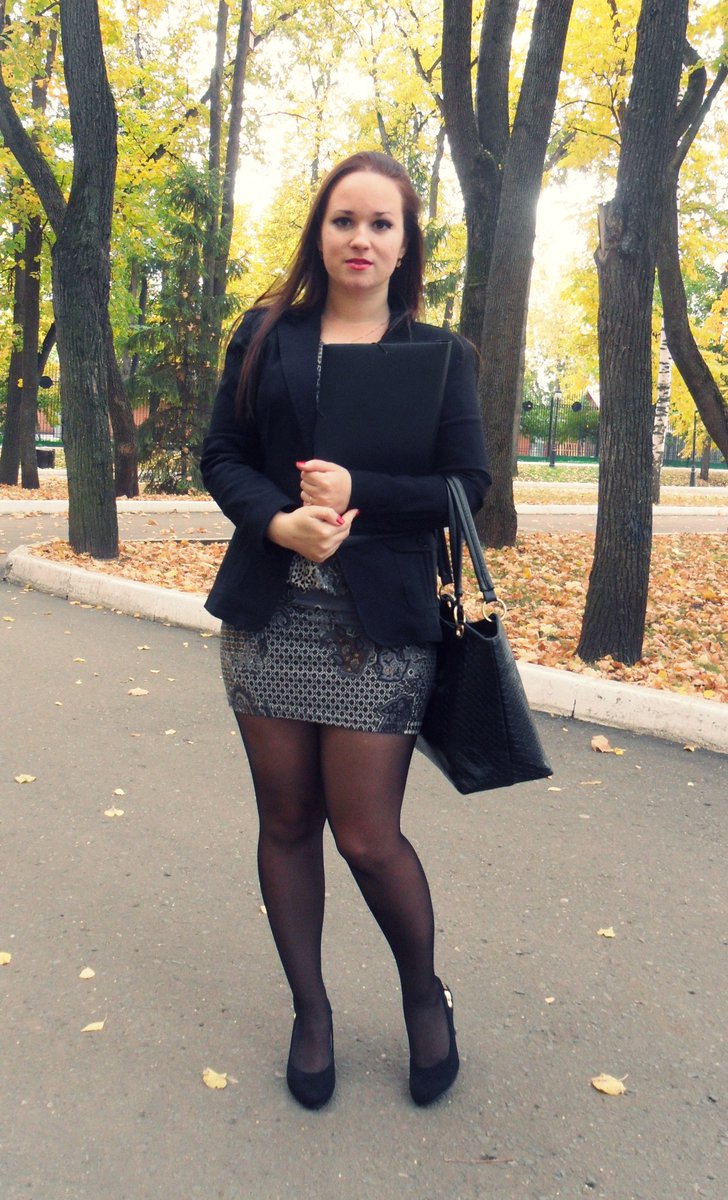 Amateur Pantyhose On Twitter Shorts Skirt High Heels And Black