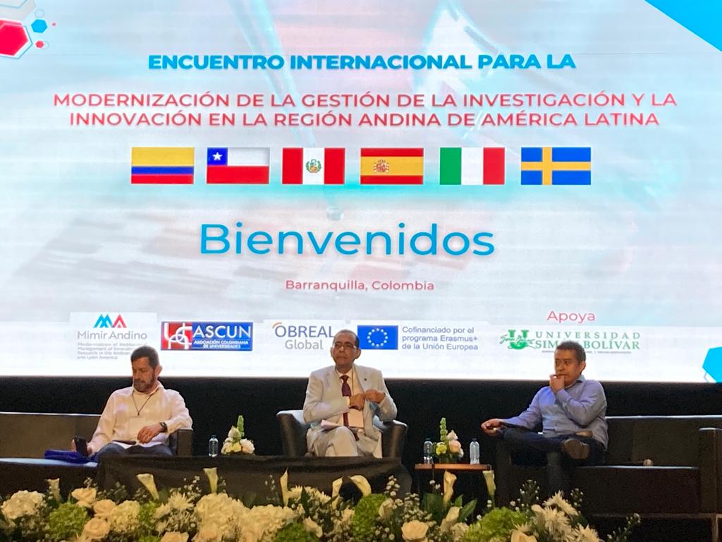 UPTC on Twitter: "Rector Óscar Ramírez, acompañado del equipo de ...