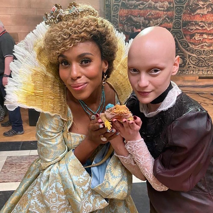 JOELLE – Joelle Official Website of Actress, Singer-songwriter and Musician