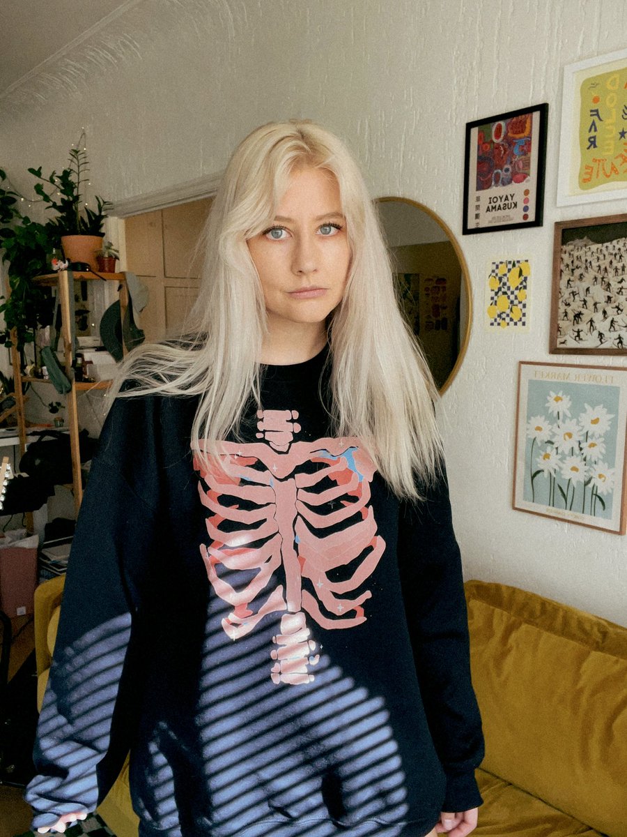 「Wizard of death pullover in action 」|Libbyの漫画