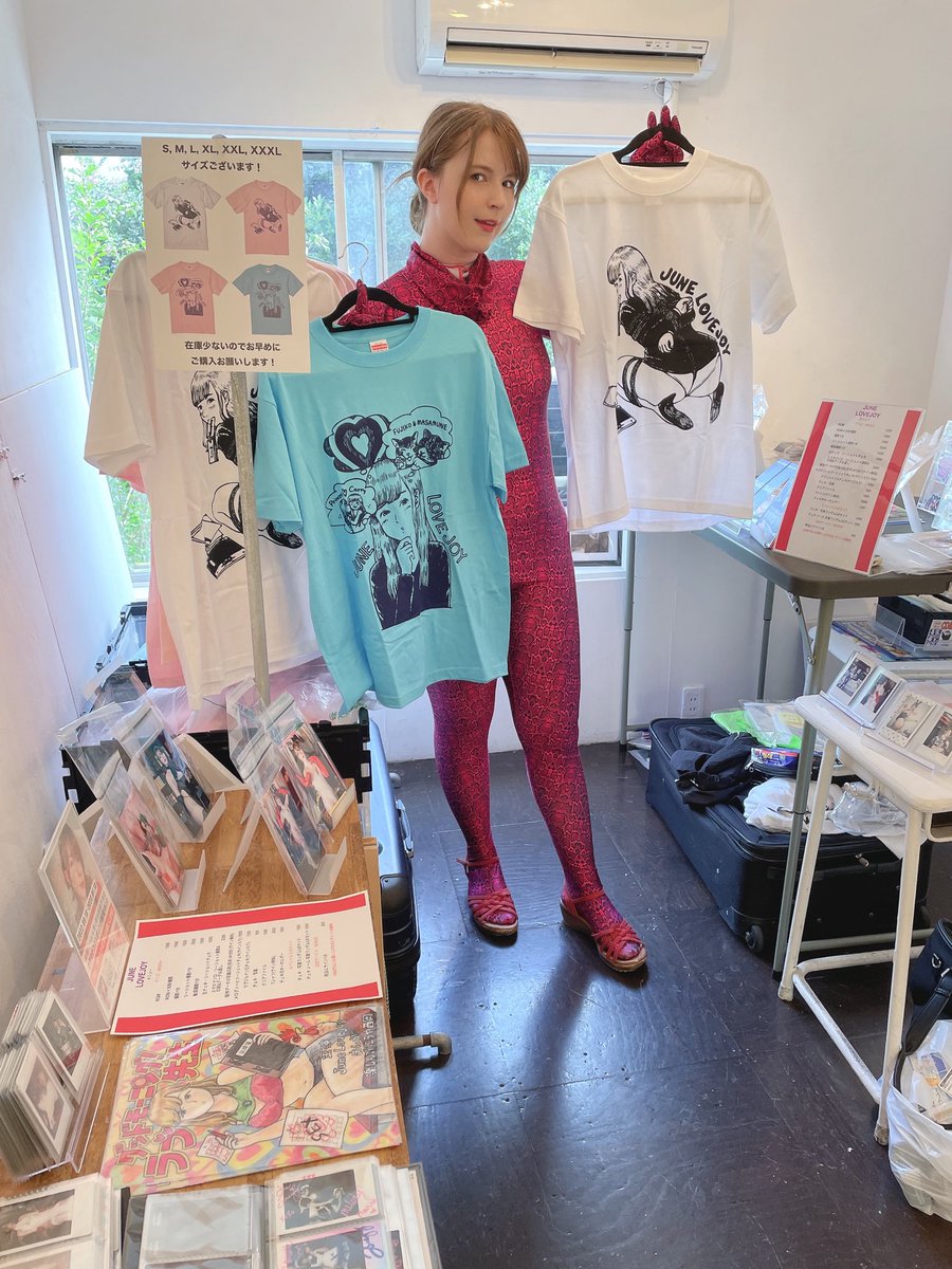 Who's ready for @June__Lovejoy at @EXXXOTICA 💖💖💖!? She has suitcases ...