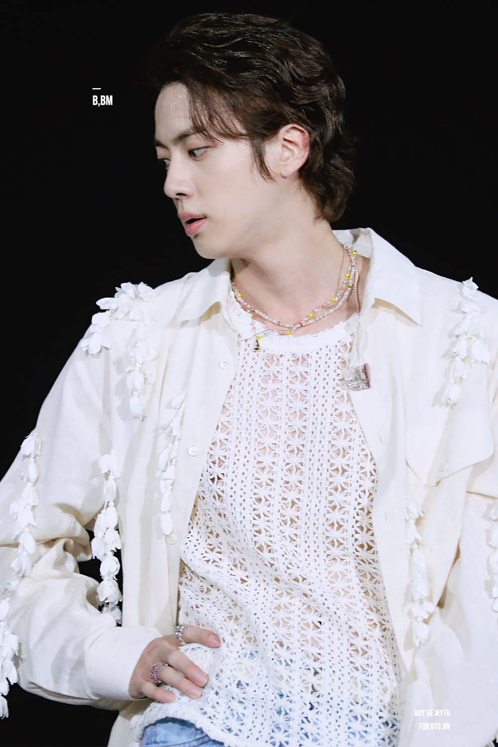 BOY BE MYTH on Twitter: "221015 YET TO COME IN BUSAN JIN #TheAstronaut #Yours_Jin #SuperTuna_Jin ...