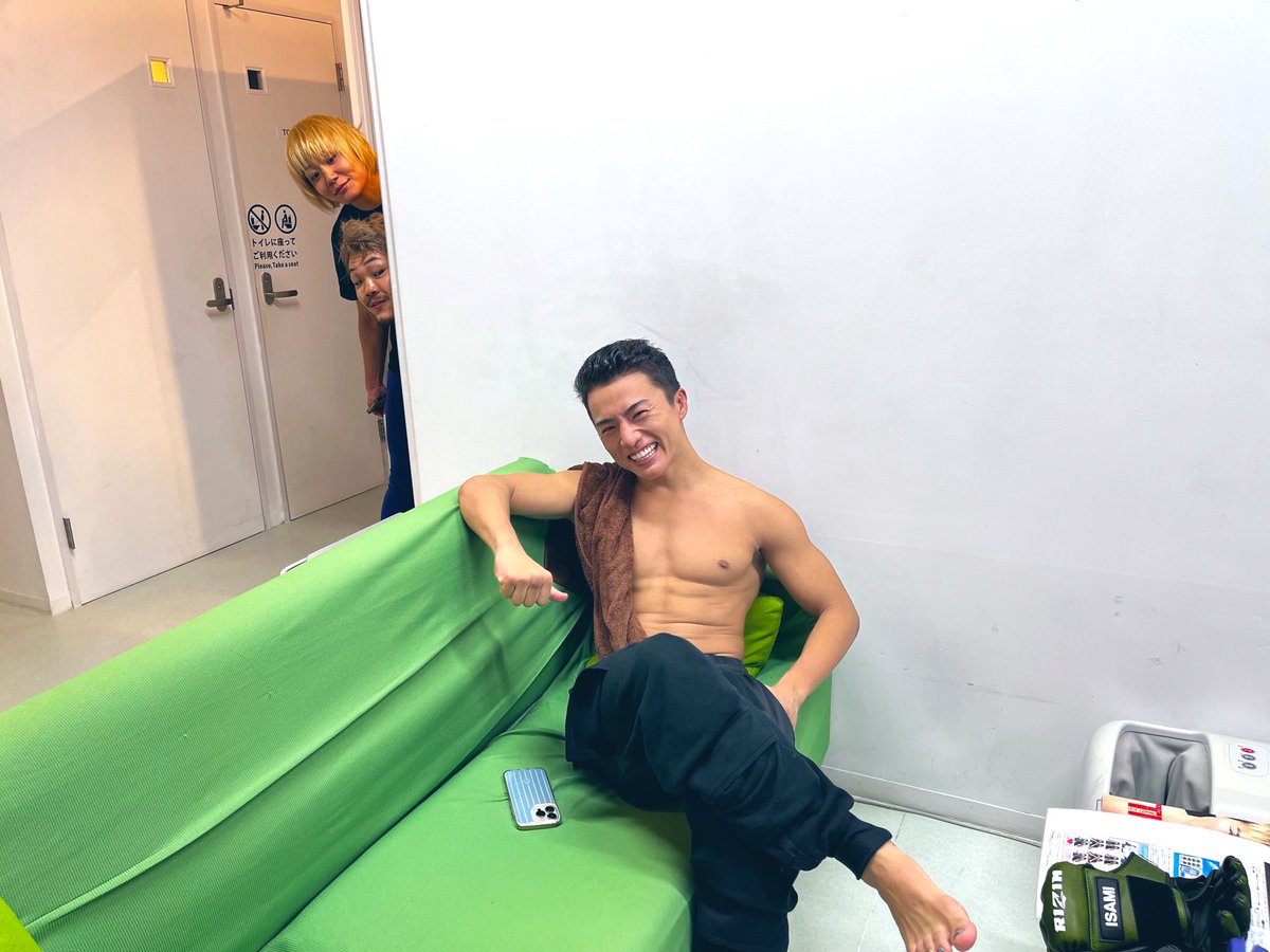 上田貴央【FIGHTER’S FLOW】 on Twitter: "YUSHIくんとFIGHTER’S FLOWの人達"