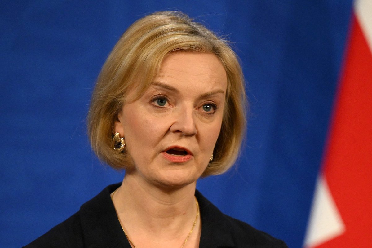 Pop Base On Twitter Liz Truss Has Resigned As Uk Prime Minister After Less Than 2 Months In