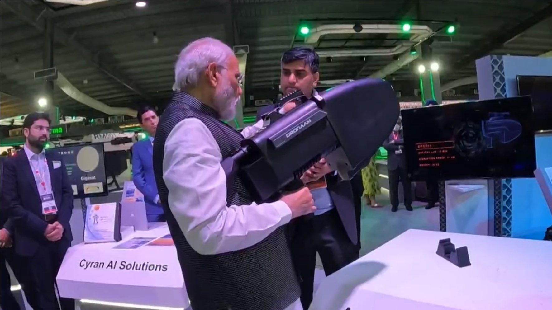 Defence Decode® on Twitter: "#DRONAAM Counter-unmanned aircraft systems (C-UASs) https://t.co ...