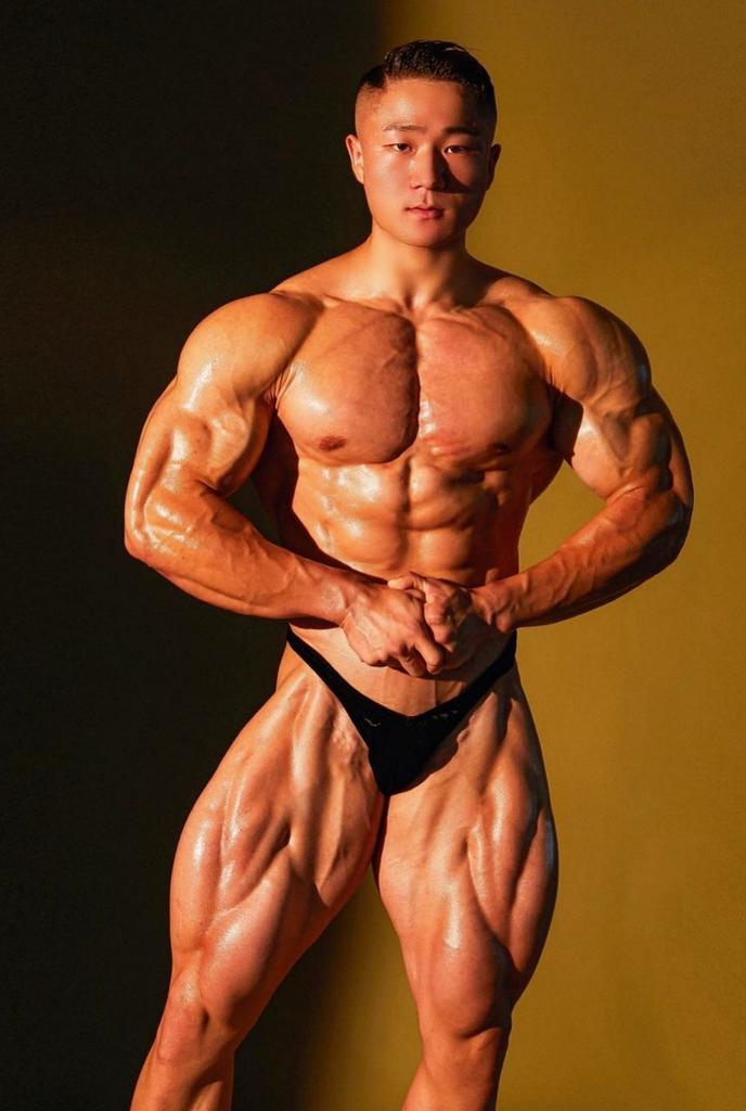 MuscleColtStar (MCS) 52K ️ Thanks on Twitter: "Korean muscle pup Shin Lee 😍 ️ #musclepup # ...