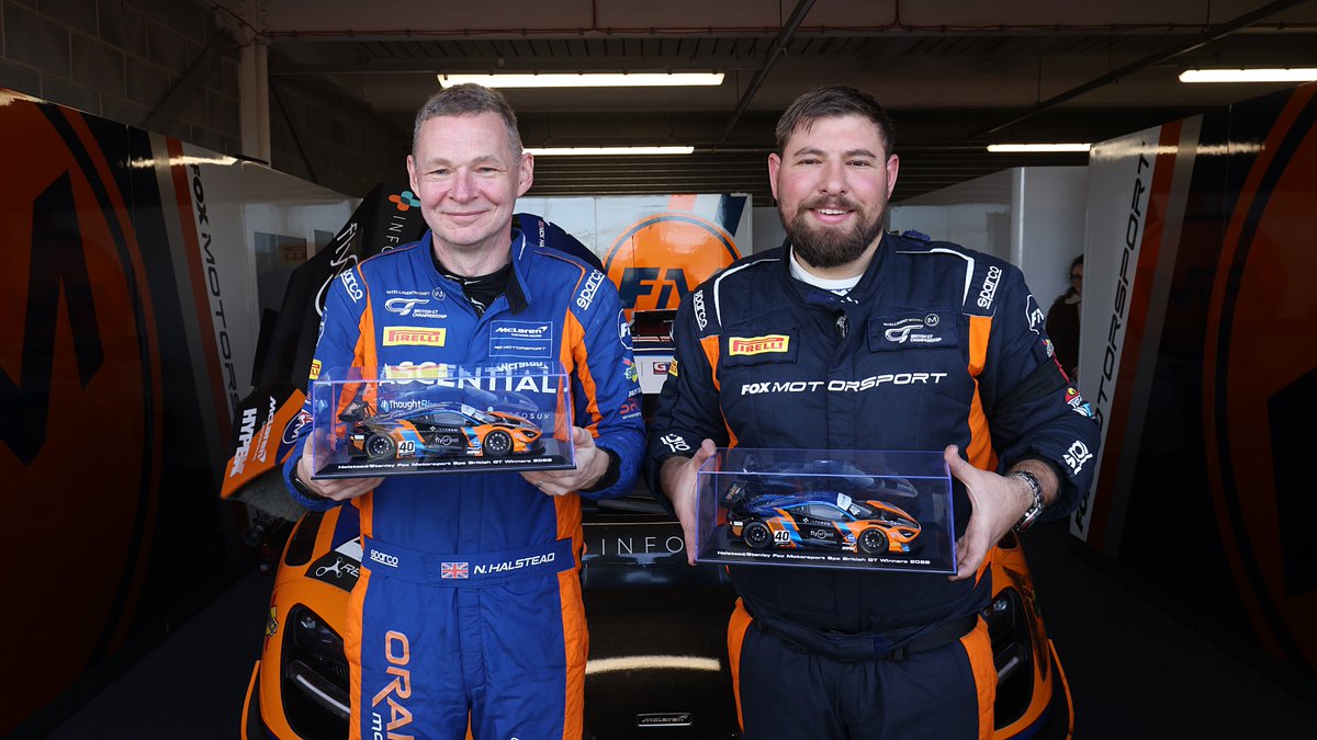 International race-winning GT team | Fox Motorsport