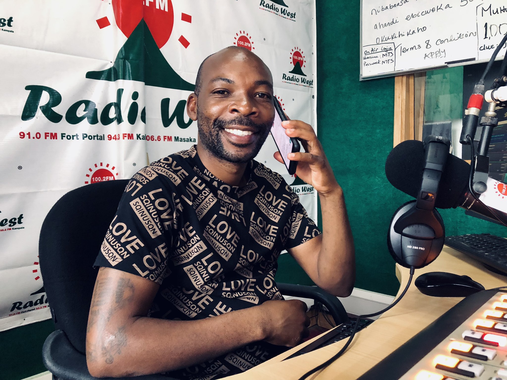 Chris-Tinah K (@ChrisTinahK5) / Twitter