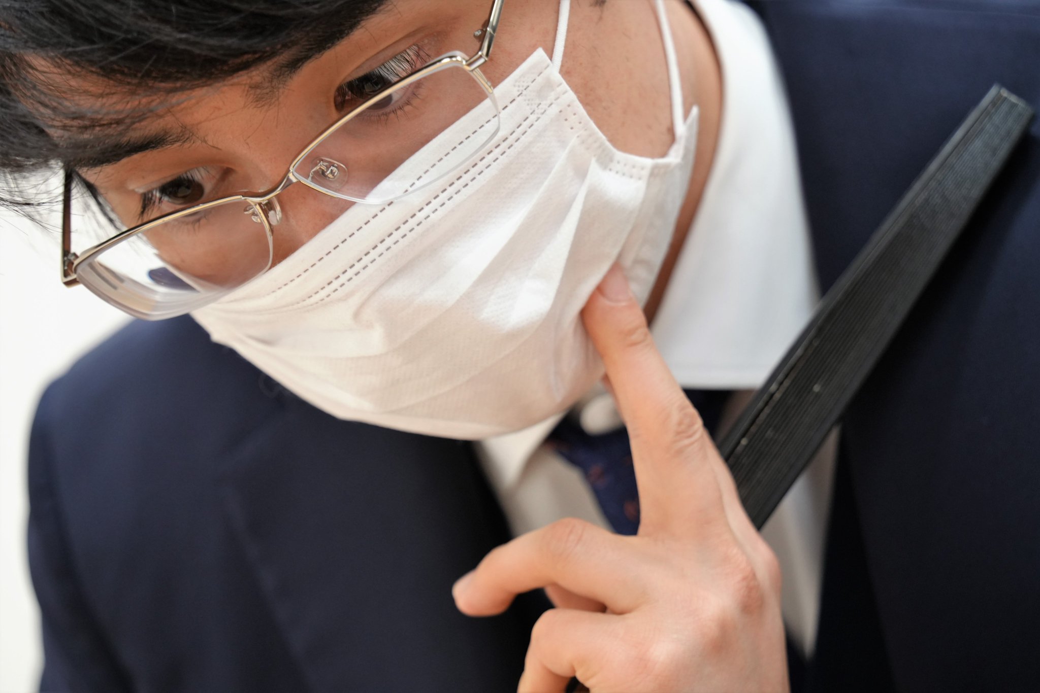 朝日新聞将棋取材班 On Twitter 北〕b級1組順位戦、佐々木勇気七段が郷田真隆九段に勝ち、5勝2敗に。郷田九段は1勝5敗に。 Dokgtuvaex