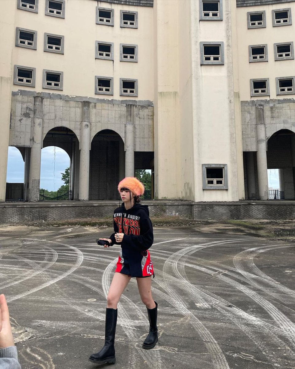 ONLYCHAEWON_TH🐯 on Twitter: "221021 - IG #_chaechae_1 update 🍀 (2) an ...