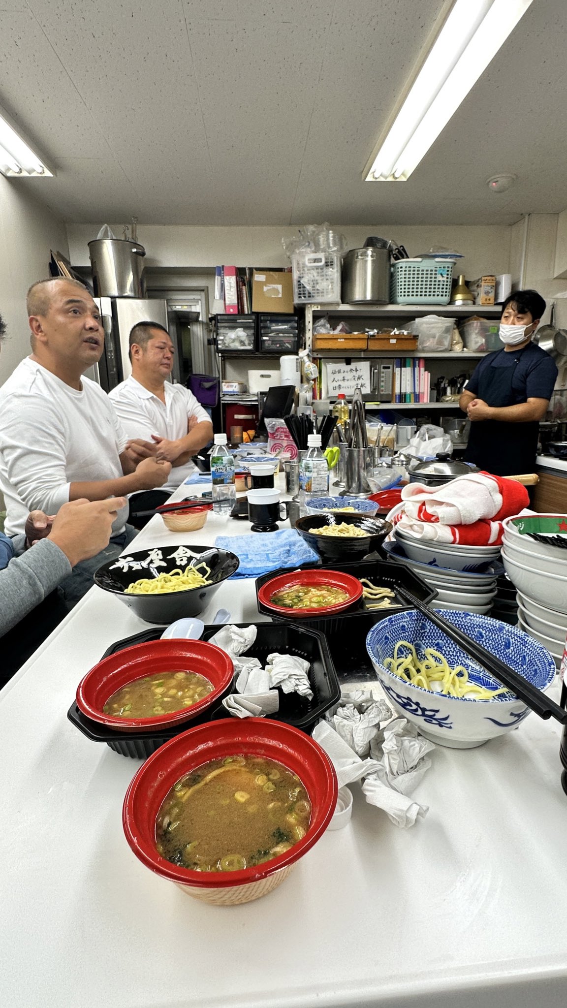 舎鈴 (@tsukemen_sharin) / Twitter