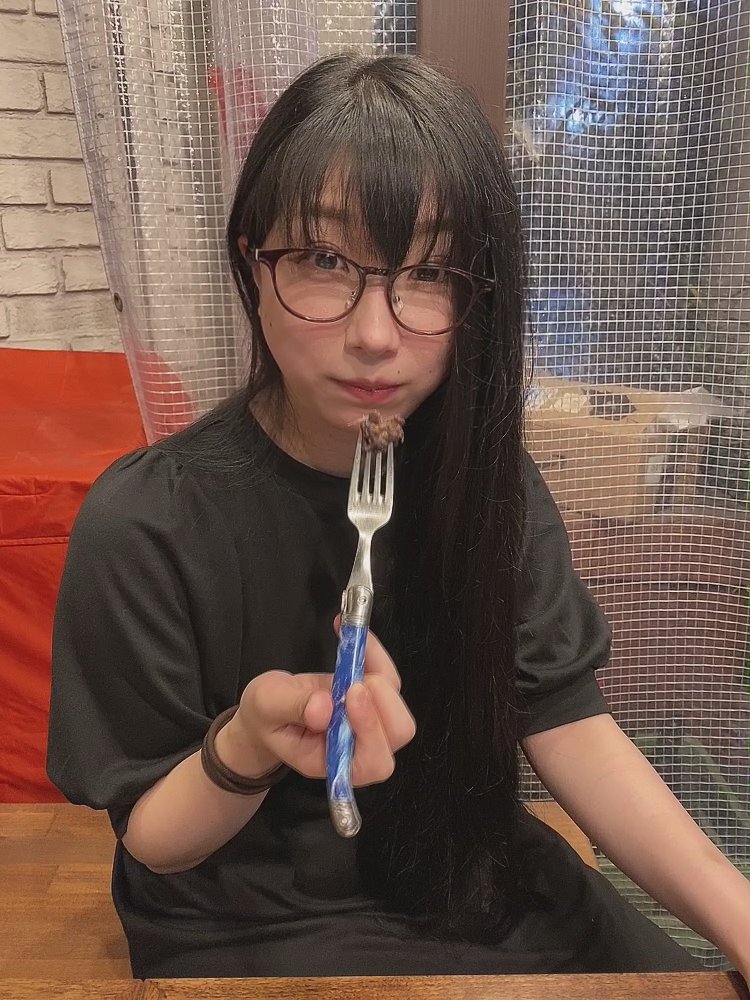 ちおり(千織)@えちえち娘 on Twitter: "\ちょり散歩／ 肉、うまい ちょりちゃん すぐイクけど ダメですか？♥️の投稿｜ファンティア[Fantia] https://t.co ...