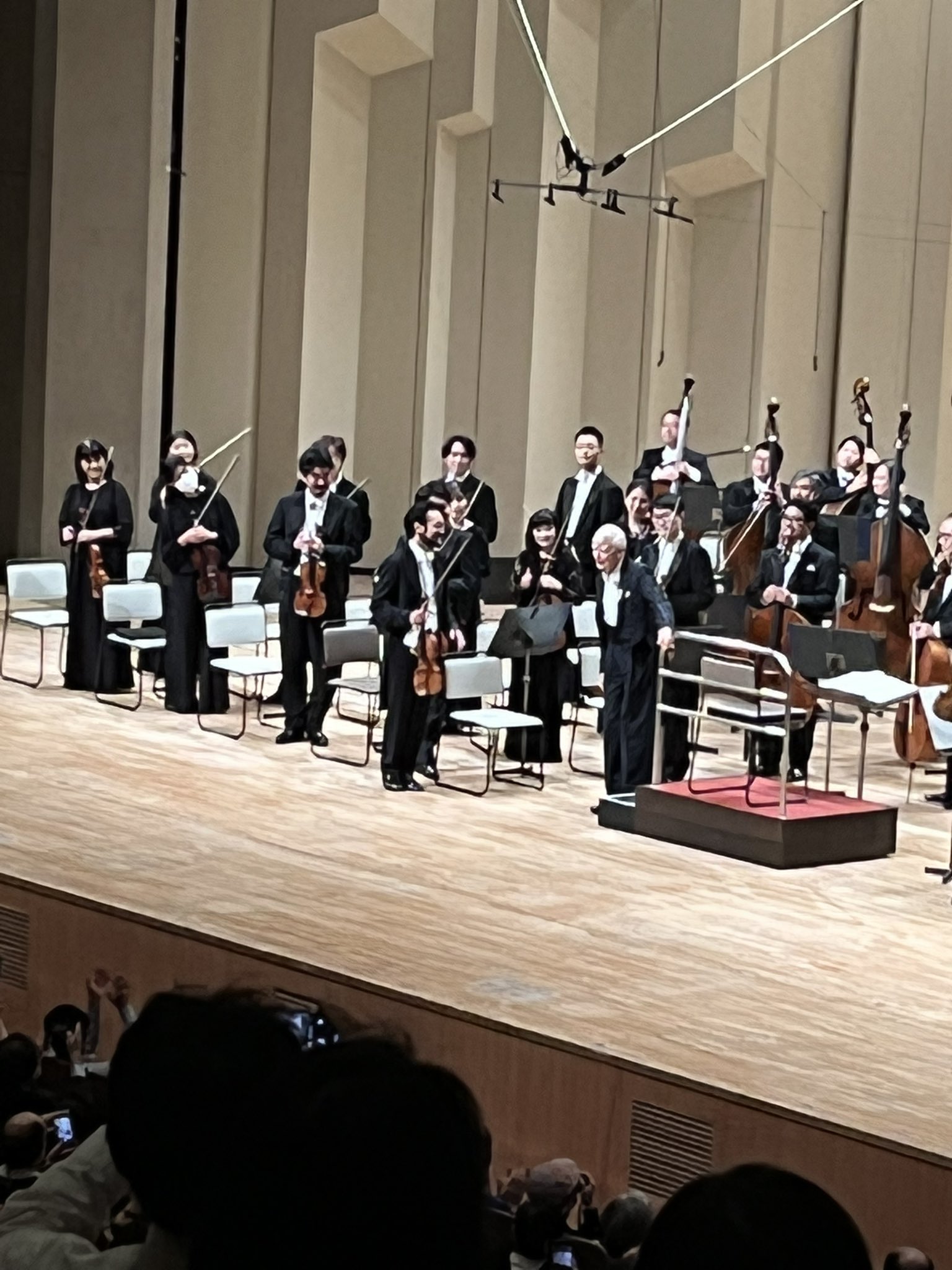 Takemae Hideko on Twitter: "ブロムシュテットN響終演。シューベルトの1番と6番、何とシューベルトが16歳と21際の時の作品。そんな若きシューベルトの楽曲を95歳の ...