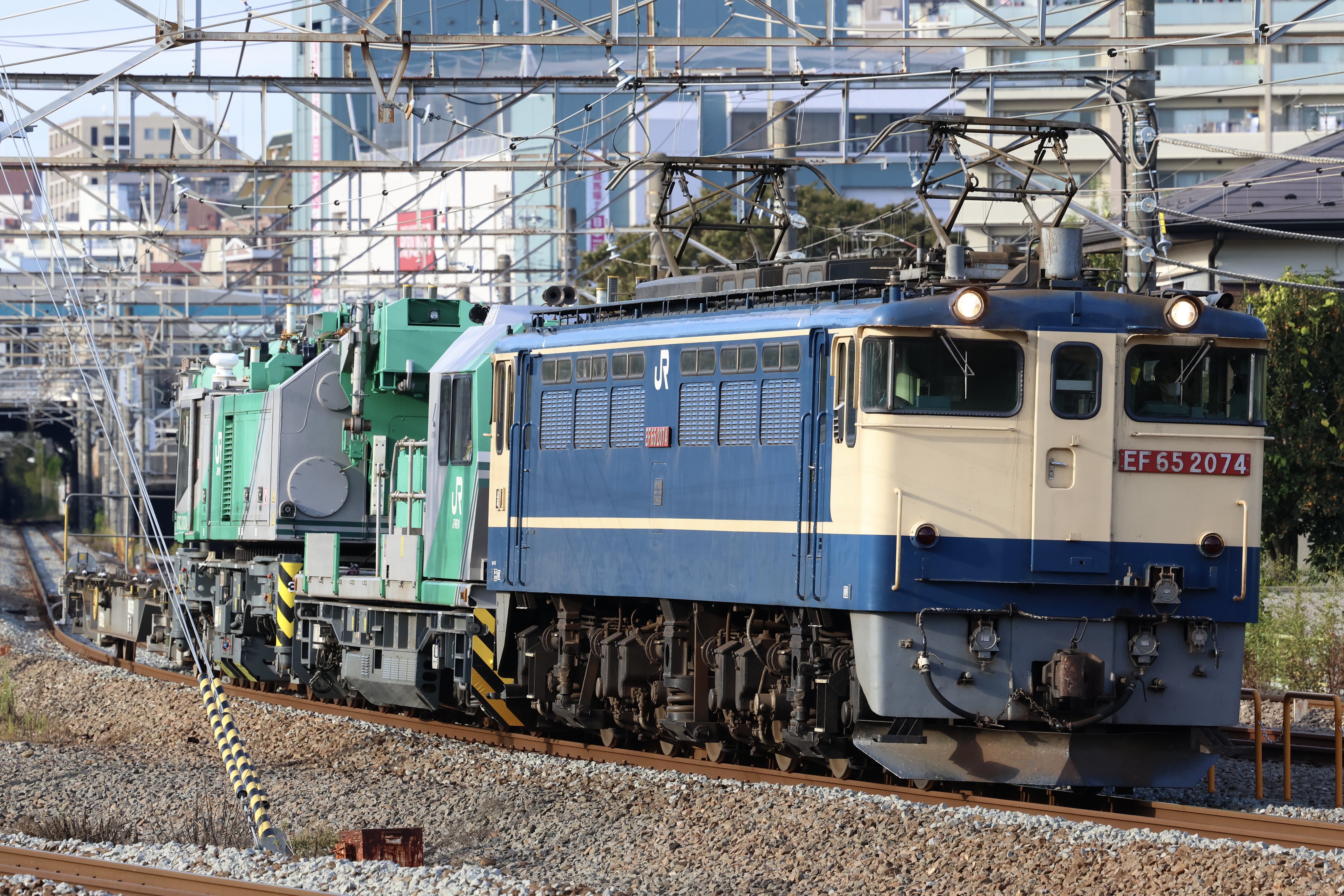 こじ太郎 on Twitter: "2022.10.21 9474レ EF65 2074+CF350HSW+KRC810N+コキ 単8598レ EF210-125+HD300-2 https ...