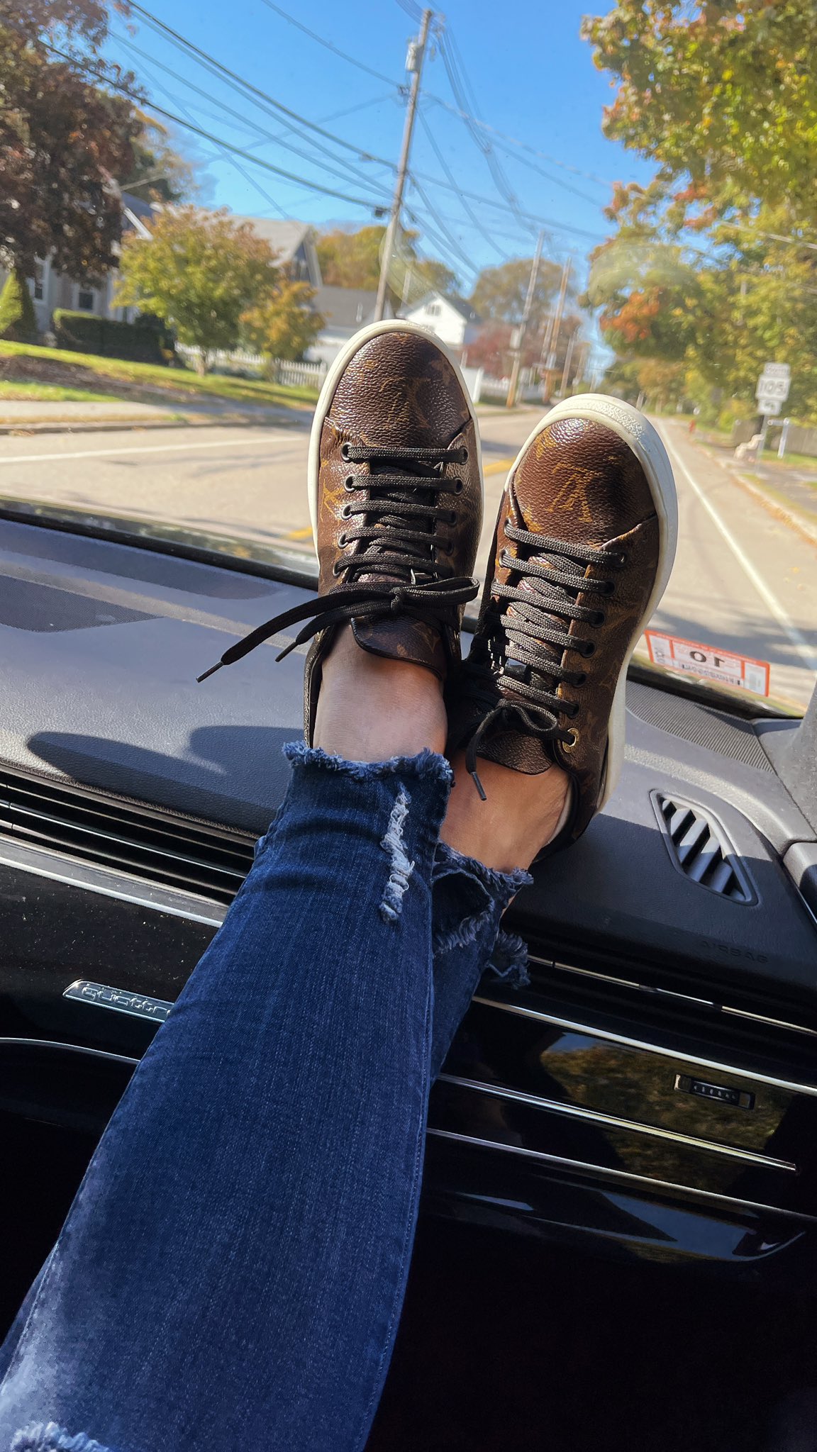 TW Pornstars - Vix_Cin | ️ Orlando 4/22. Twitter. See you soon @exxxotica. 5:03 PM - 21 Oct 2022