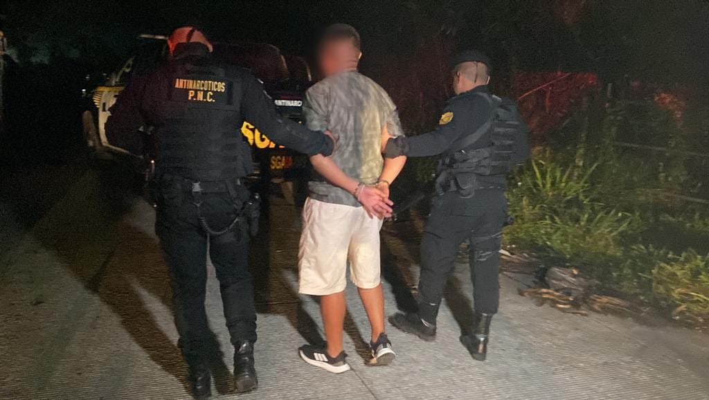 PNC de Guatemala on Twitter: "Por lo que se capturó Robin Cotzajay, de 41 años, presunto ...