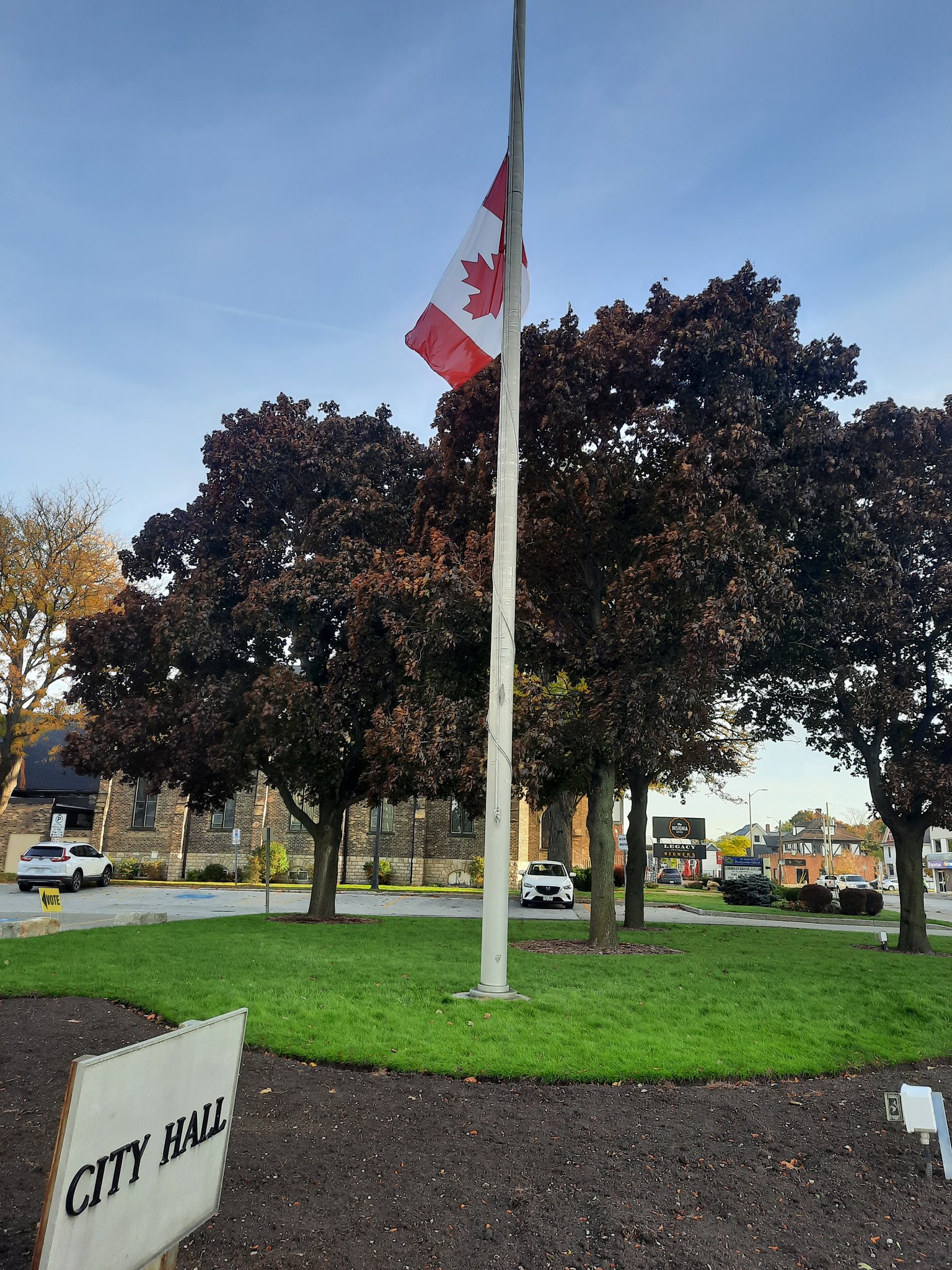 Mayor Mike Bradley on Twitter: "The Flag at City Hall is lowered to Half Mast Today Friday ...