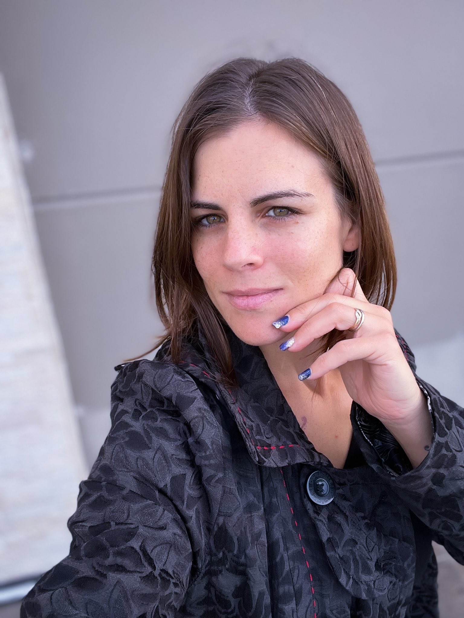 TW Pornstars - Luma Carie. Twitter. Petite photo au naturel. Envie de ...