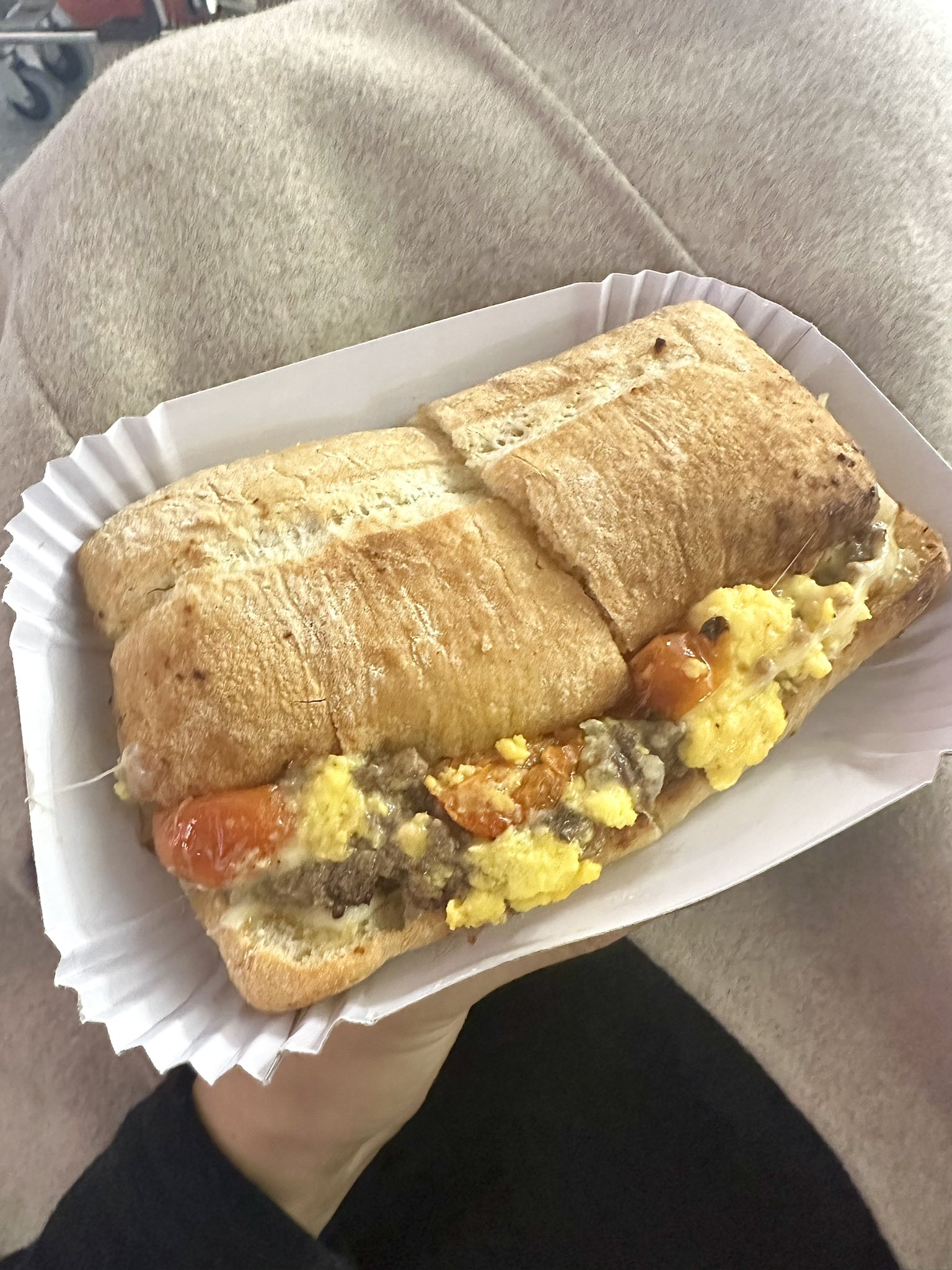 ちょこむ (@chocom___) / Twitter