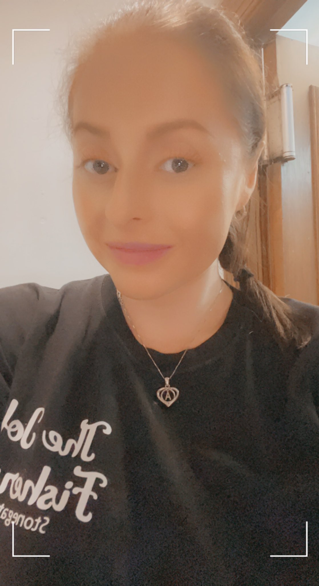 Aimie ♡ on Twitter: "Friday night at work! Plain Jane tonight 😚 have a fabulous evening!! https ...