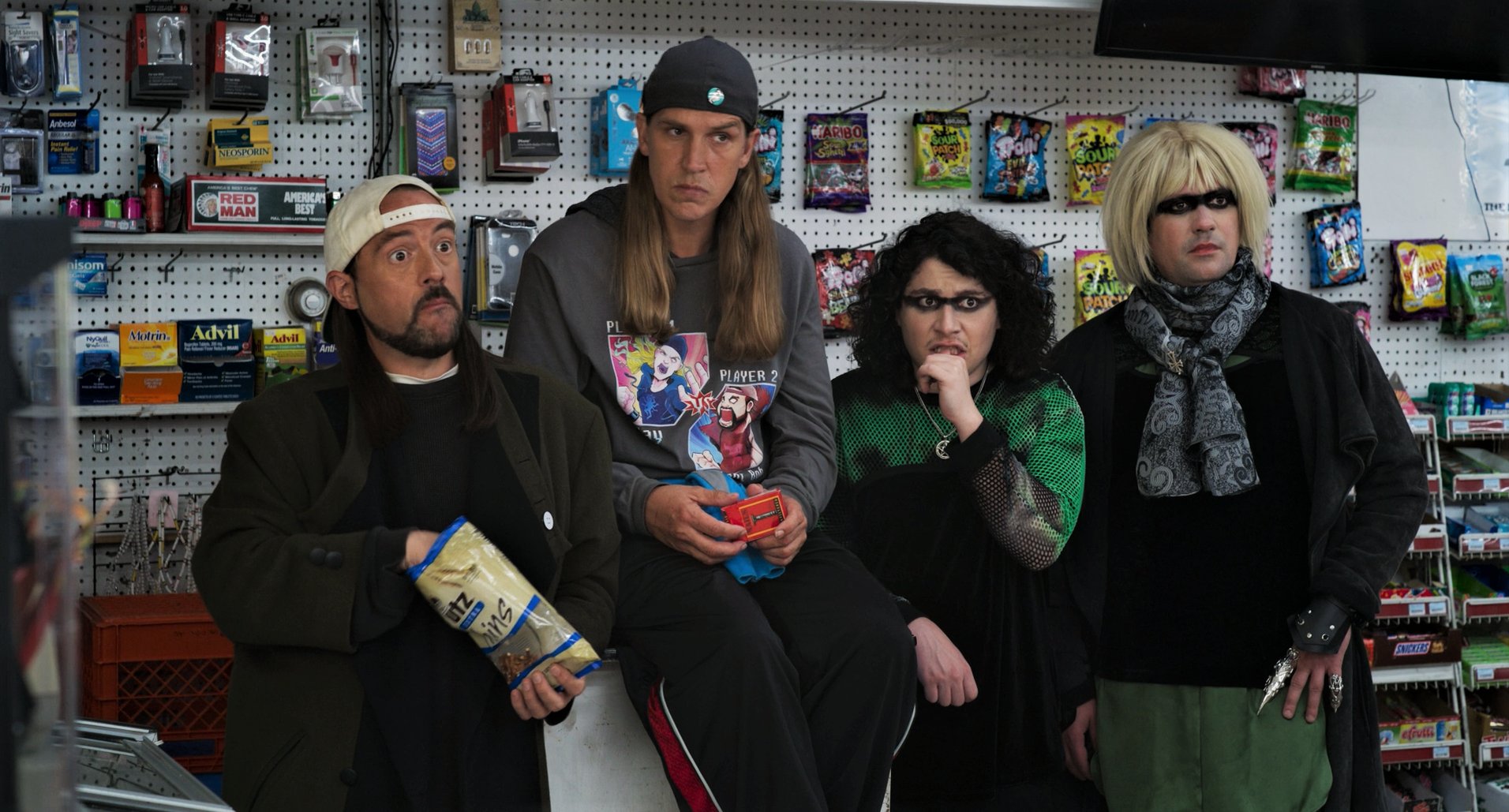 eva surga on Twitter: "STONER FRIENDS When cult classic Clerks came out in 1994, it made those ...