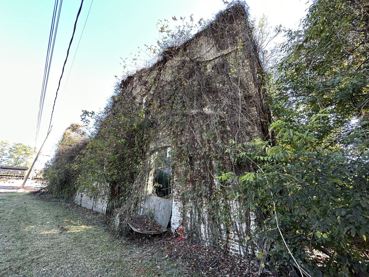 All that’s left of the grocery store that Emmett Till entered on that ...