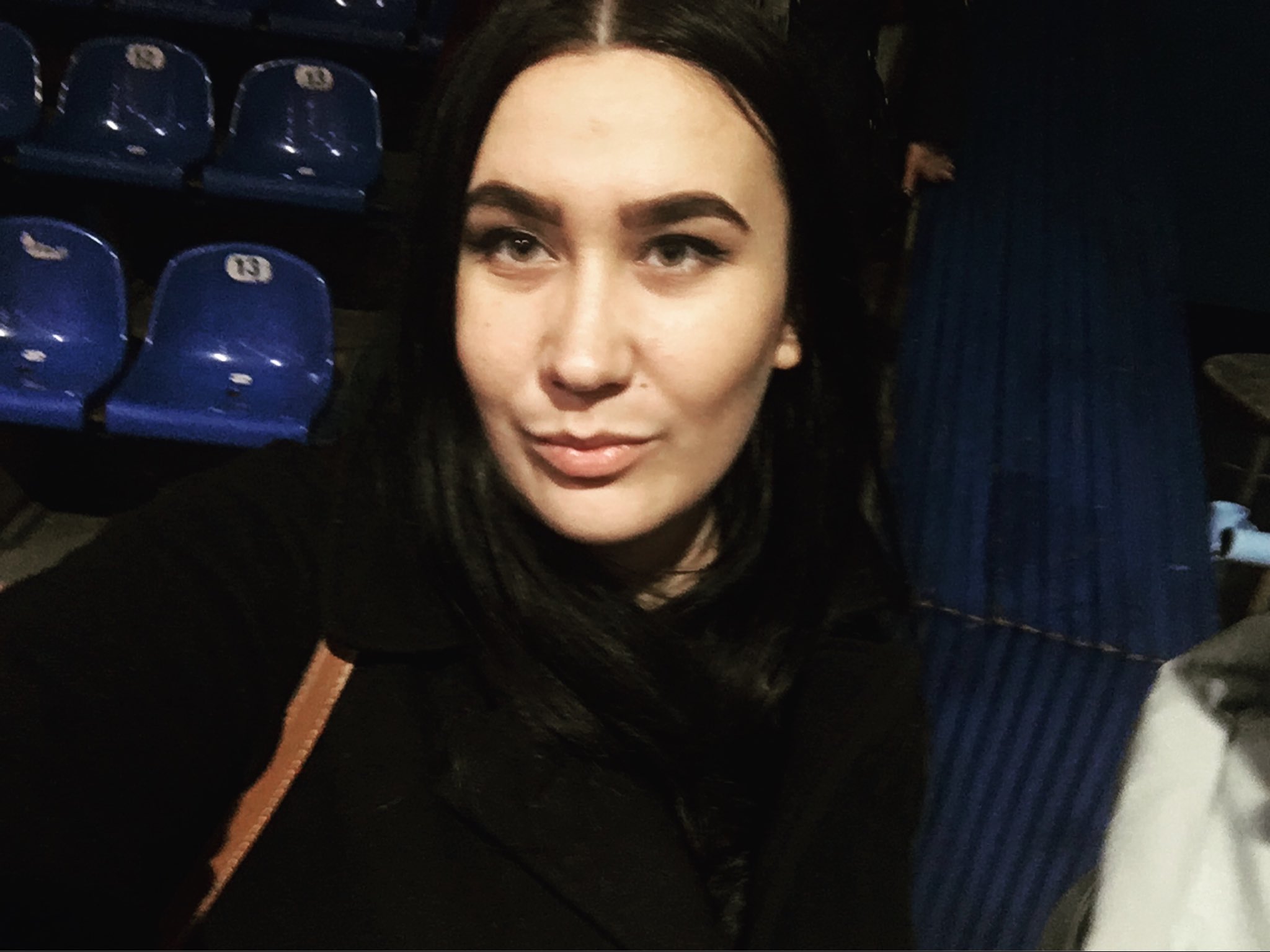 та самая ева on Twitter: "Ноябрь 2017, тут я мёрзну и устало думаю о ...